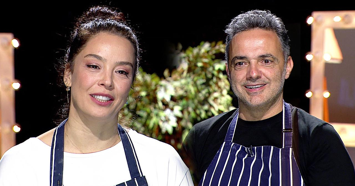 Arda ile Omuz Omuza 202. Bölüm Fragmanı - Azra Akın İzle