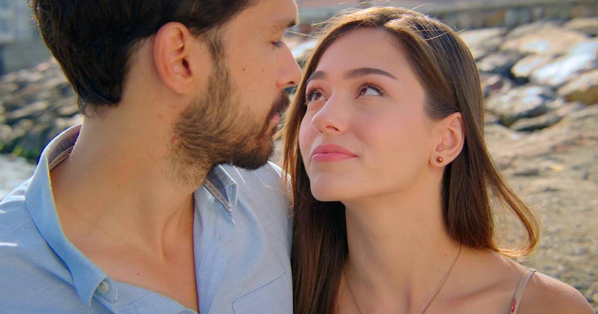 Deniz'in aşk dolu rüyası! - Kırık Hayatlar - Özel Klipler